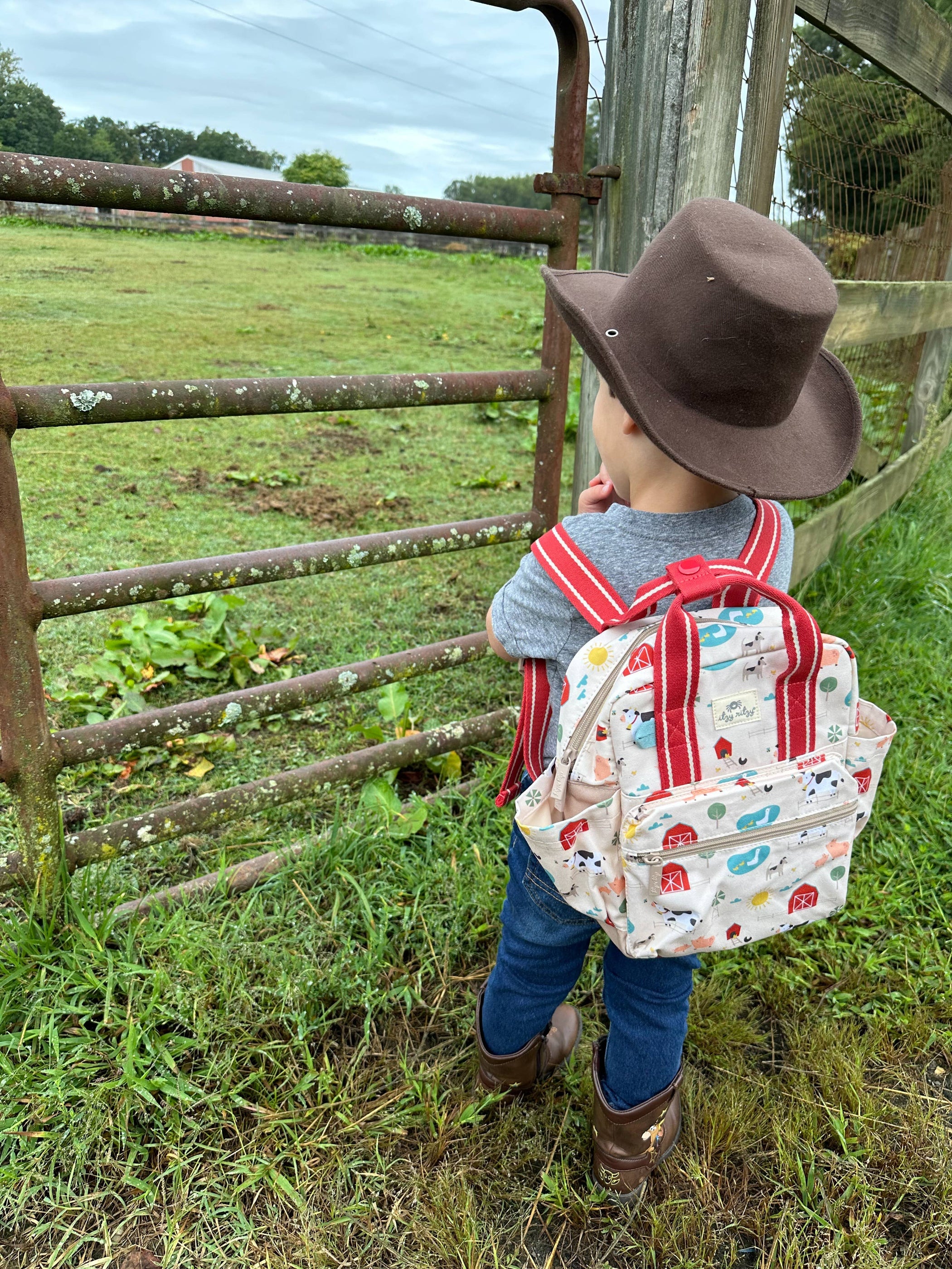 Itzy Bitzy Backpack: Farm Friends — Barlow Blue